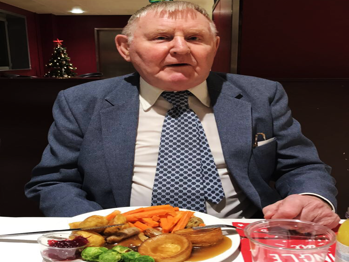 This Cashier Did The Sweetest Thing For A Lonely 86-Year-Old Man