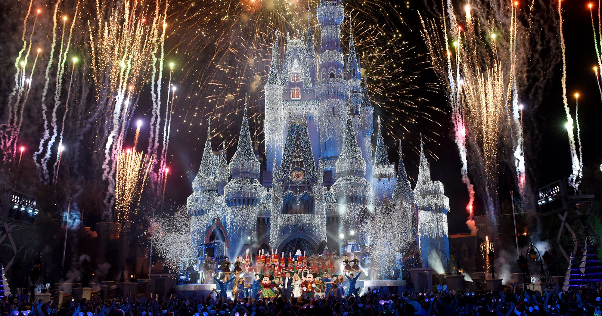 Disney Parks Employees Double Finger Point History Rude