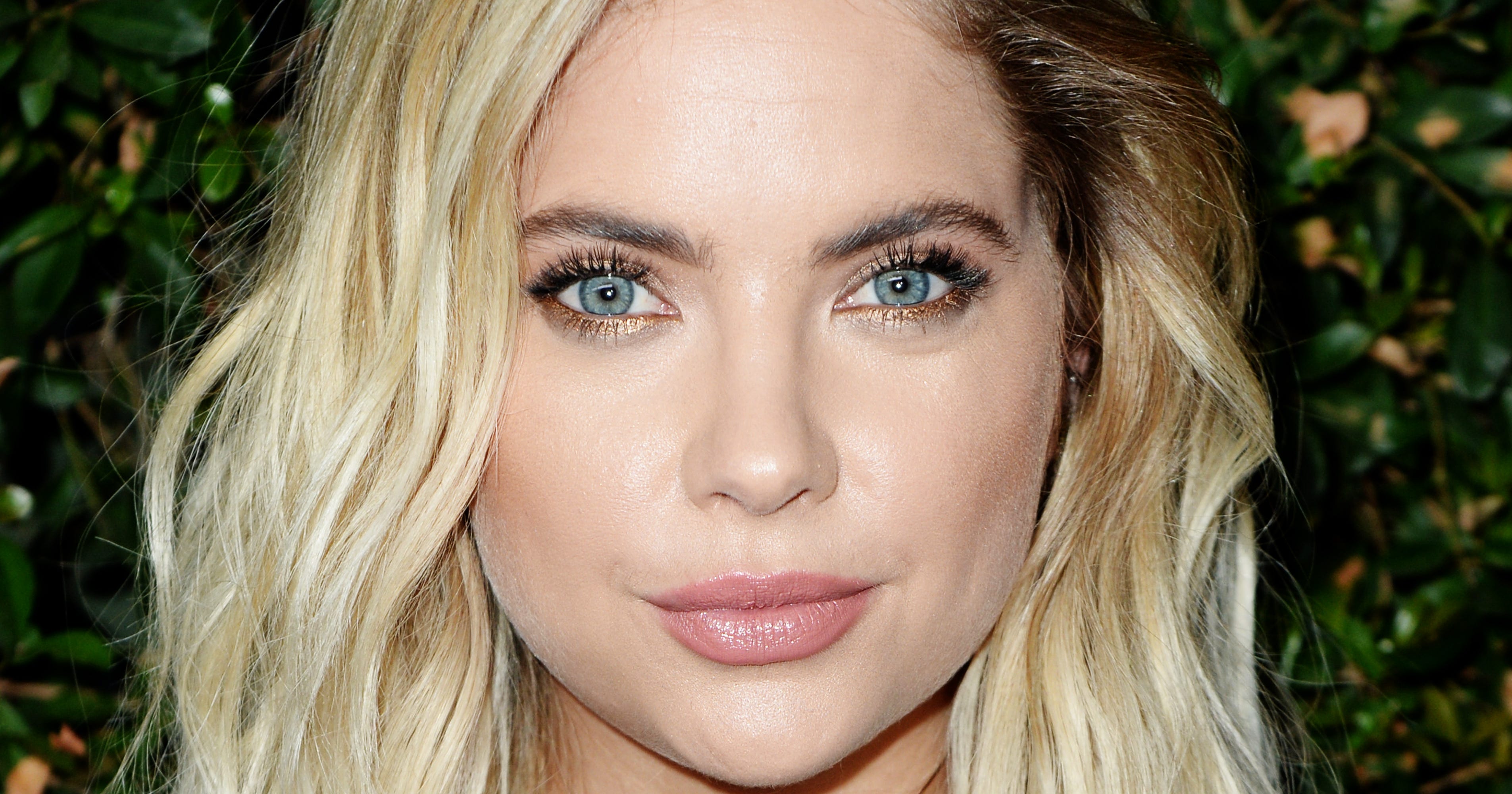 Ashley Benson Birthday - Pink Hair Dye