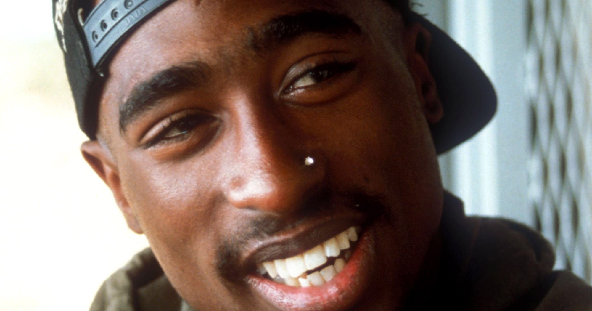All Eyez On Me Trailer Tupac Movie Biopic Rise To Fame