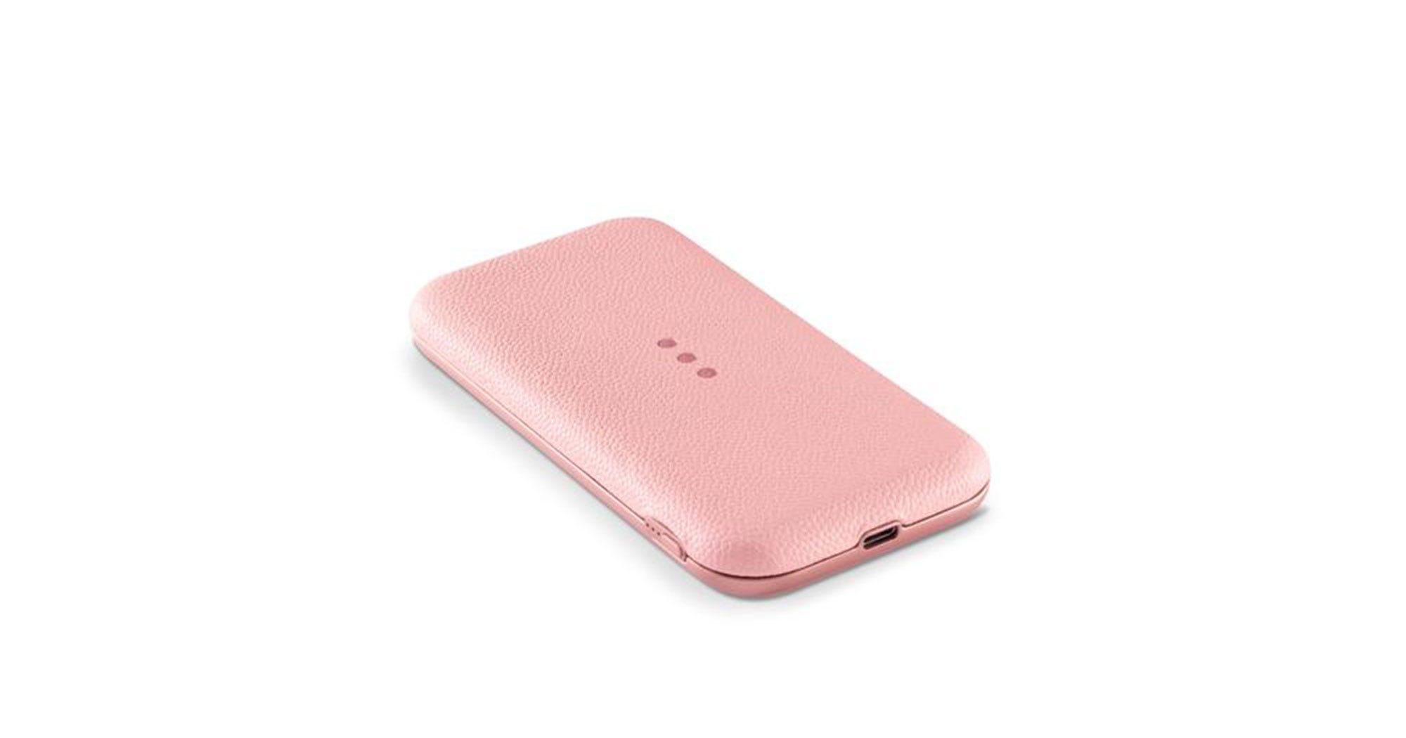 Best Travel Gadgets & Tech Essentials For Vacation 2019