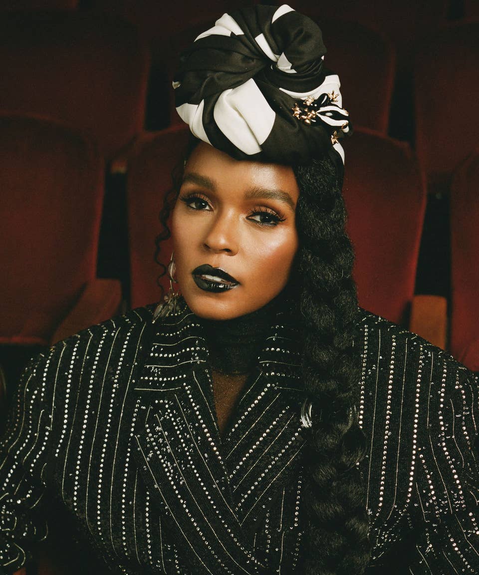 Janelle Monae No Makeup Selfie | Saubhaya Makeup Janelle Monae No Makeup Selfie | Saubhaya Makeup