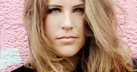 Karlie Bruce- Paperback Lover - Music Review
