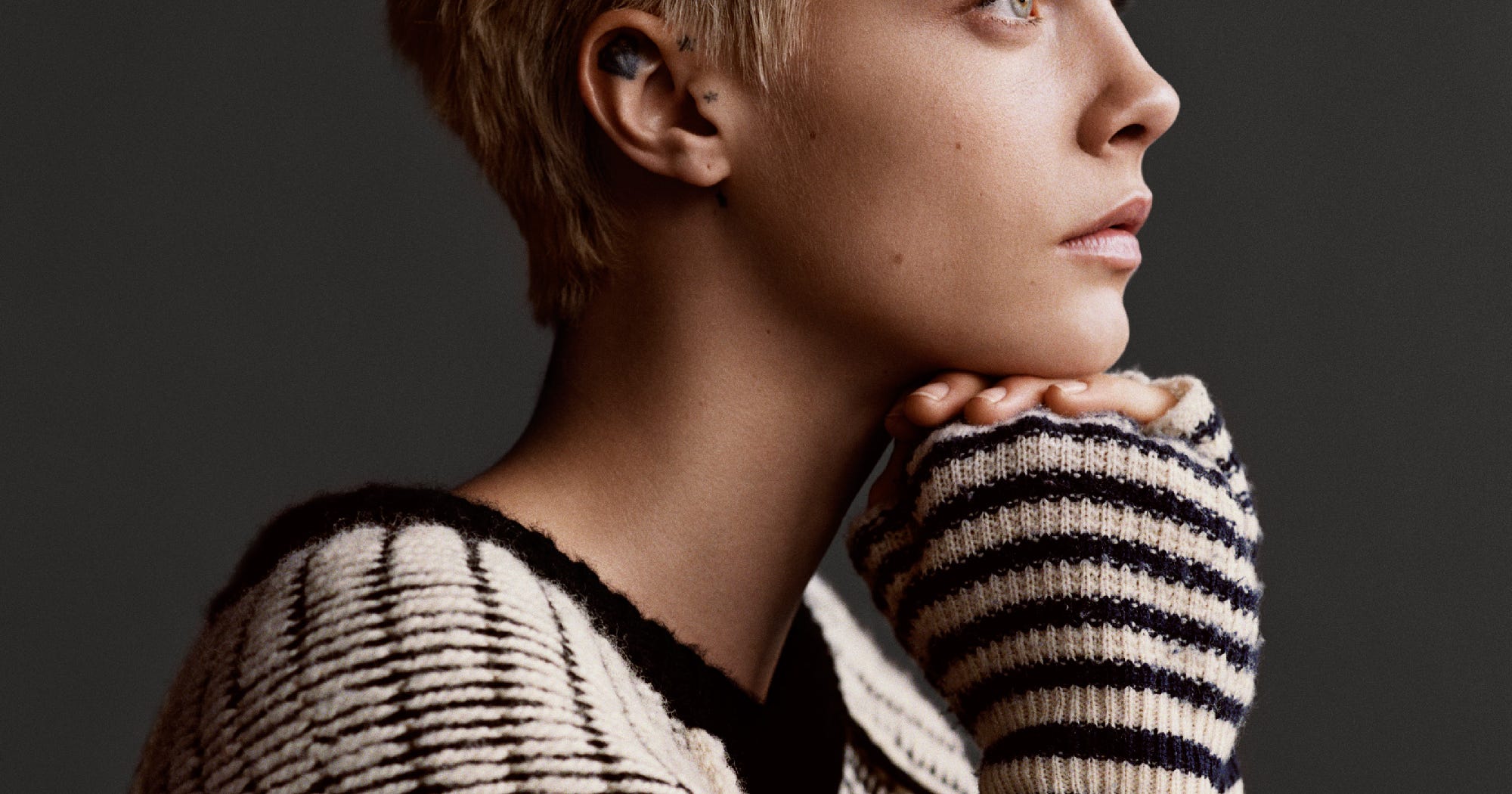 Cara Delevingne Interview Burberry Christmas 2017