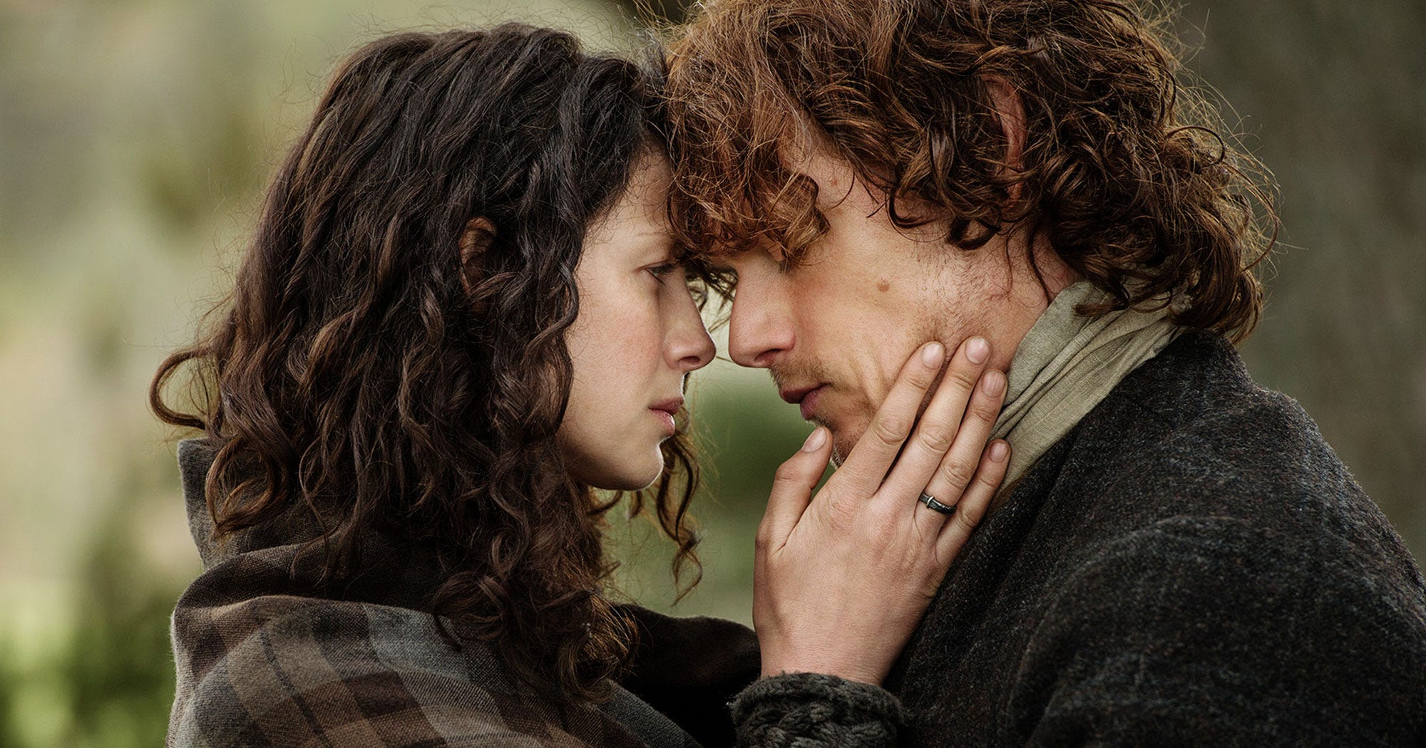 Like Game of Thrones, Outlander finds dogs hard on set