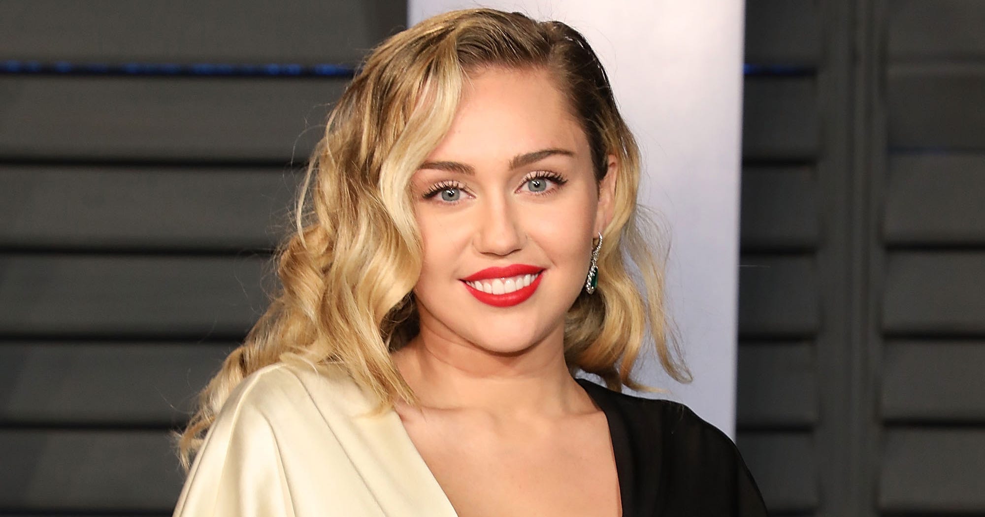 Miley Cyrus Celebrates Birthday After Woolsey Wildfire