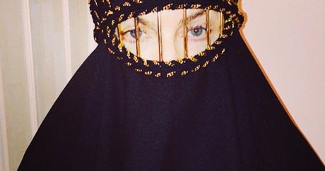 Madonna Burqa Niqāb Instagram Picture Controversy