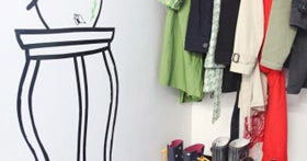 How To Share Clothes - College Roommate Tips