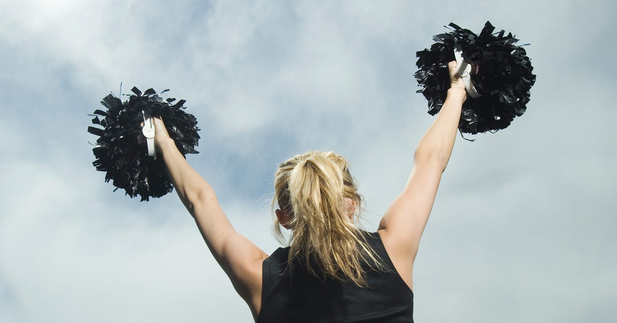 Cheerleader Painful Split Video Police Investigation