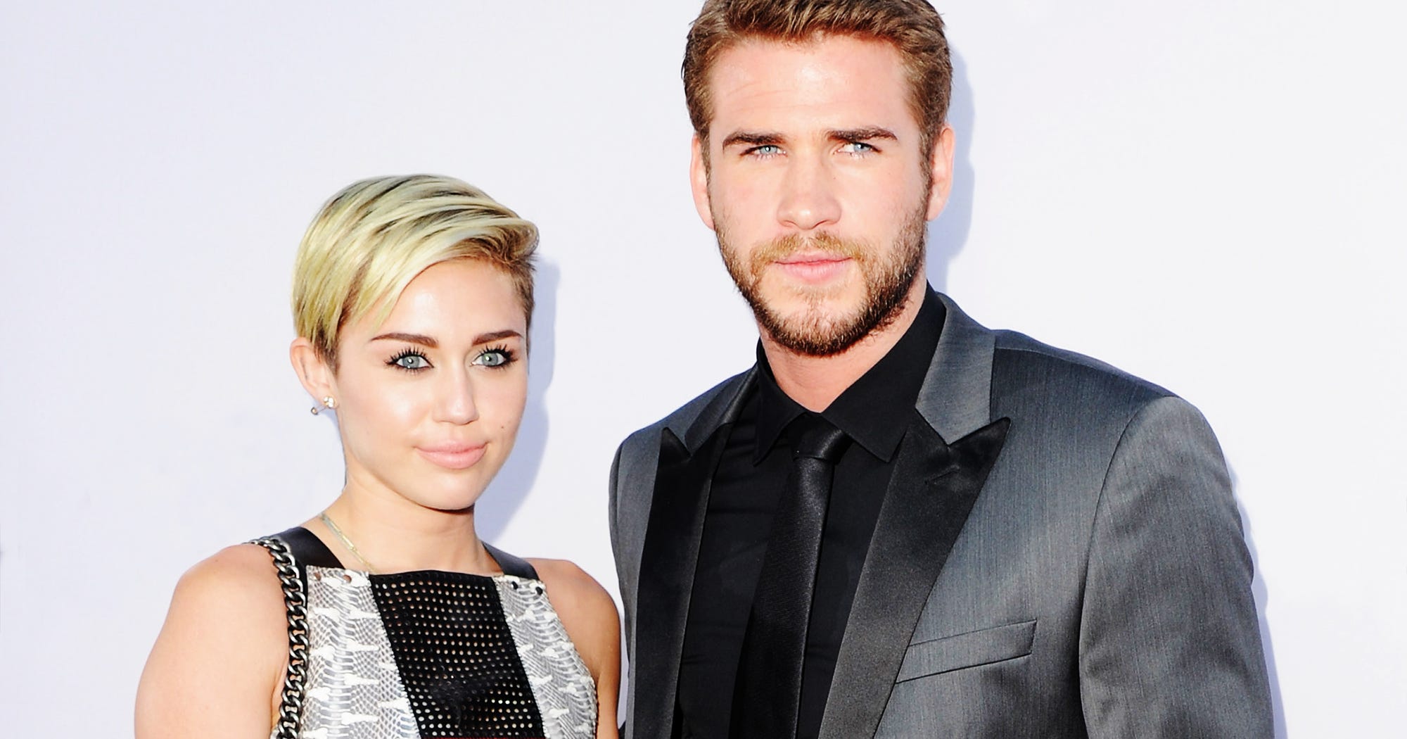 Miley Cyrus Mom Sister Gush Liam Hemsworth