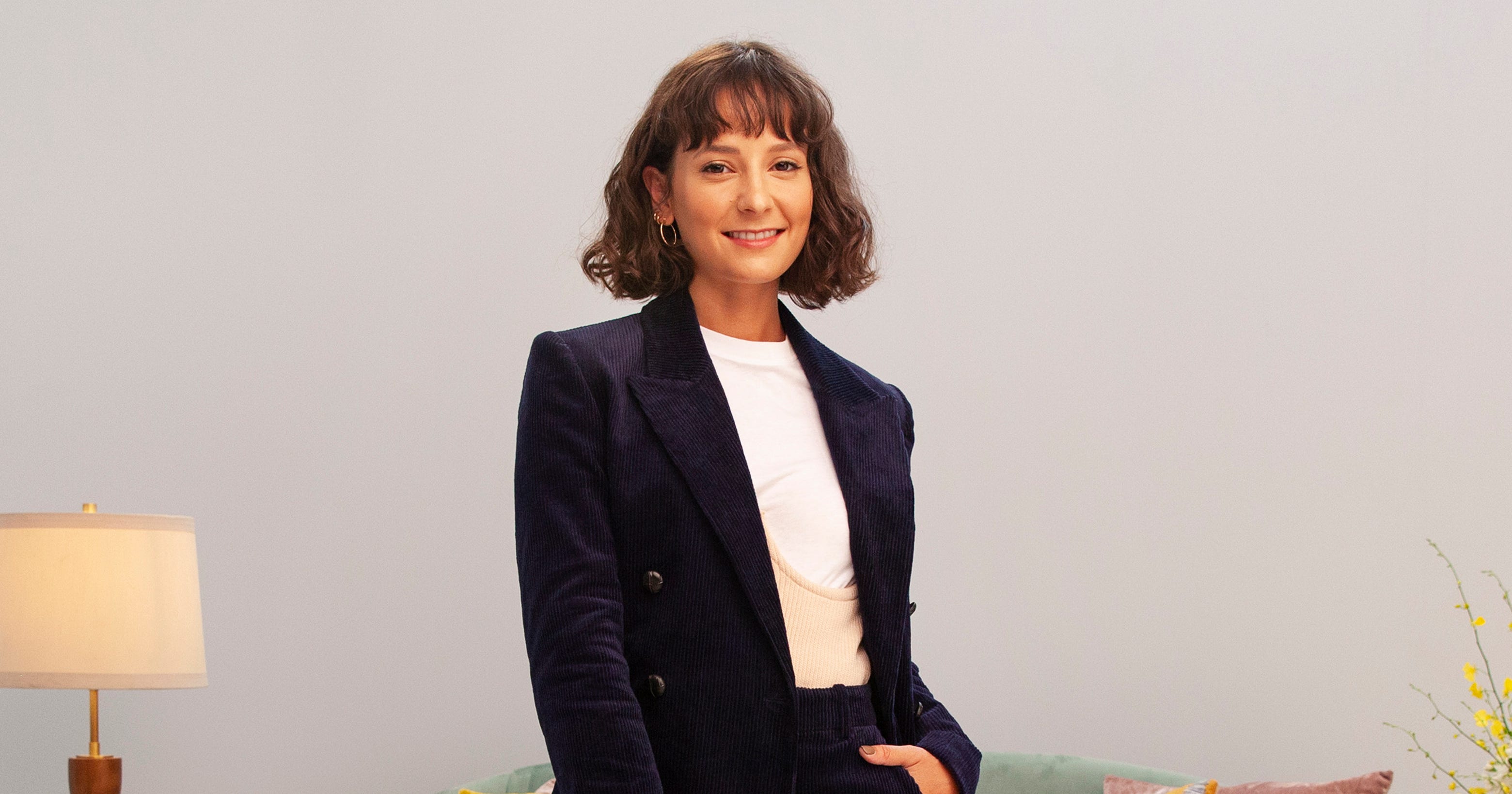 How To Wear Sneakers To Work? Heres The Best Outfits