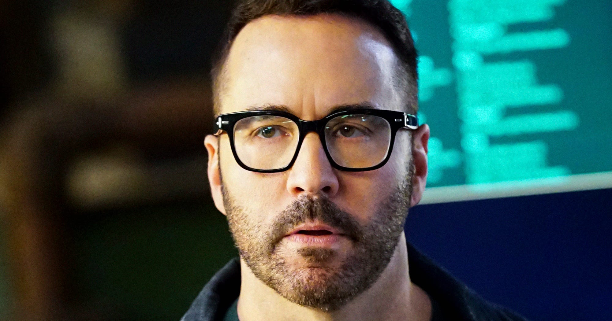 CBS Cancels Jeremy Piven Show Wisdom Of The Crowd