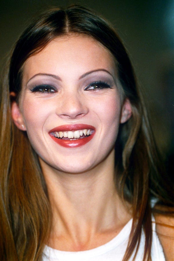 Vintage-Eyebrow-Shape-Styles