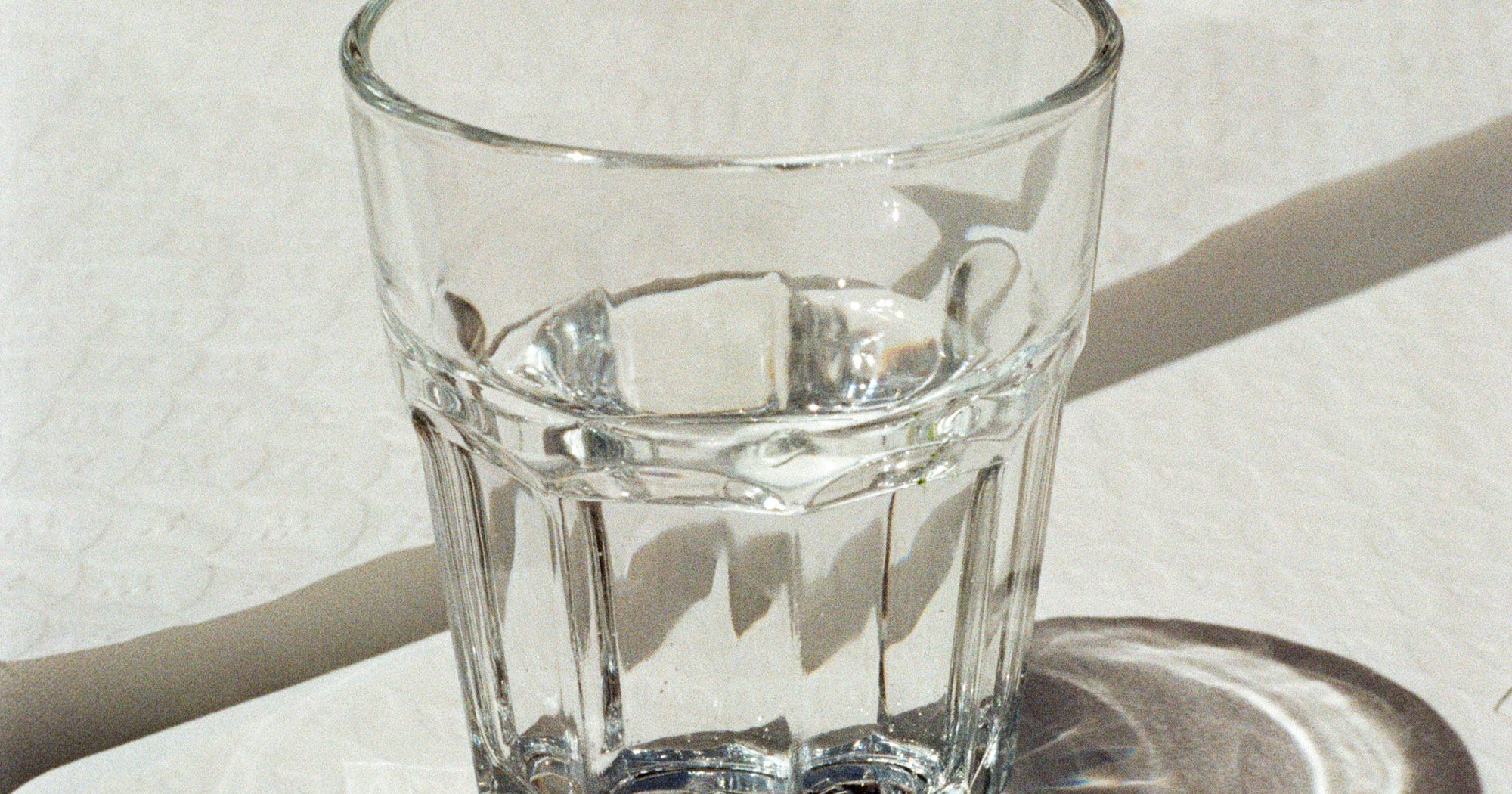 Effects Of Alcohol On Skin - Acne, Rosacea, Dryness