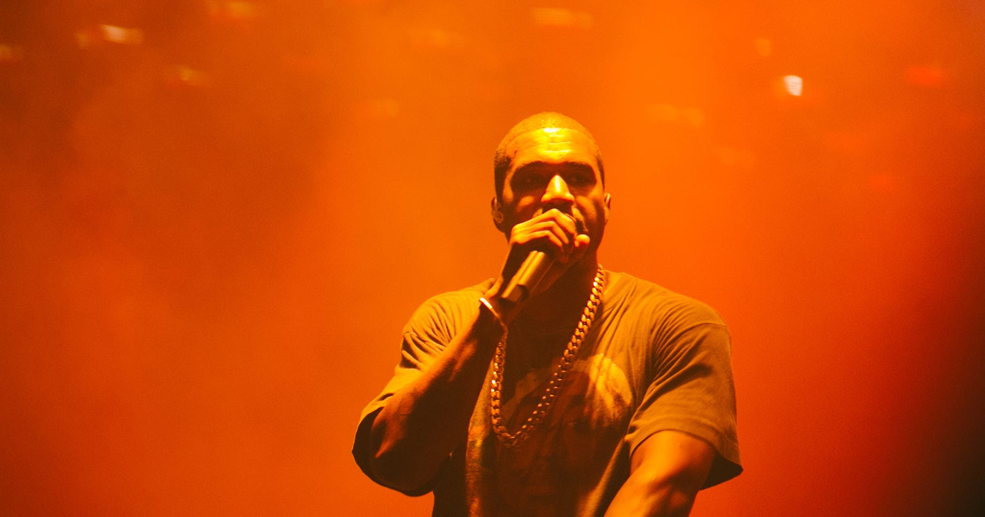 Kanye End Show Crowd Reaction Meadows Festival