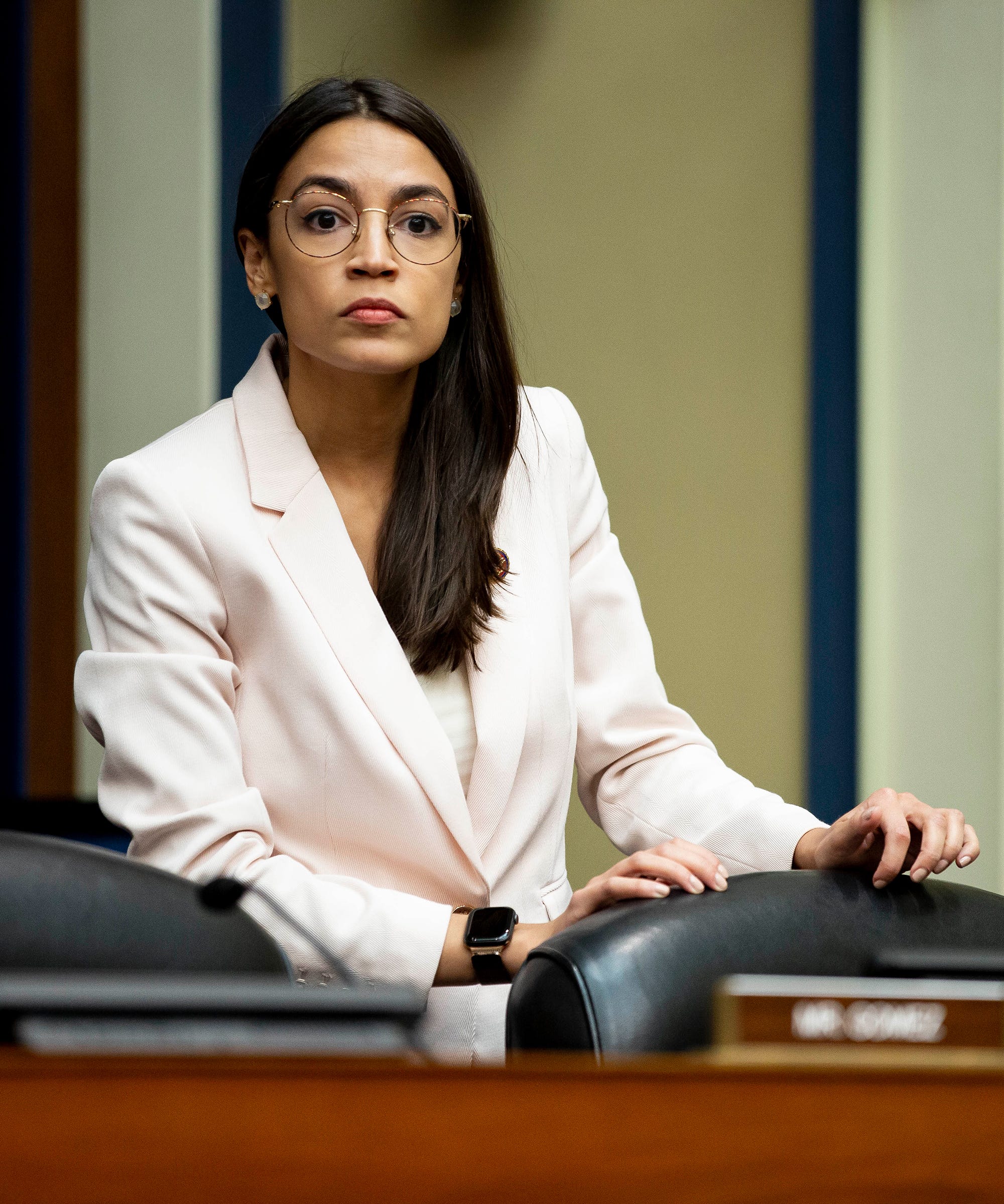 Flipboard: AOC Admits On Instagram She Still Gets Nervous Speaking In ...