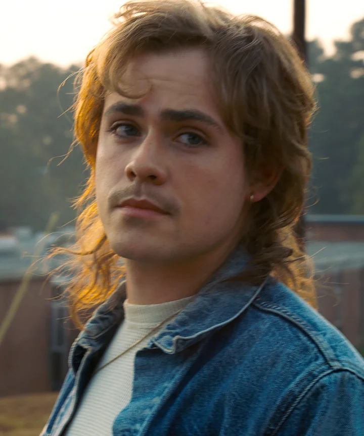 Lifeguard Stranger Things Actor 60 Photos - Moonagedaydream.film