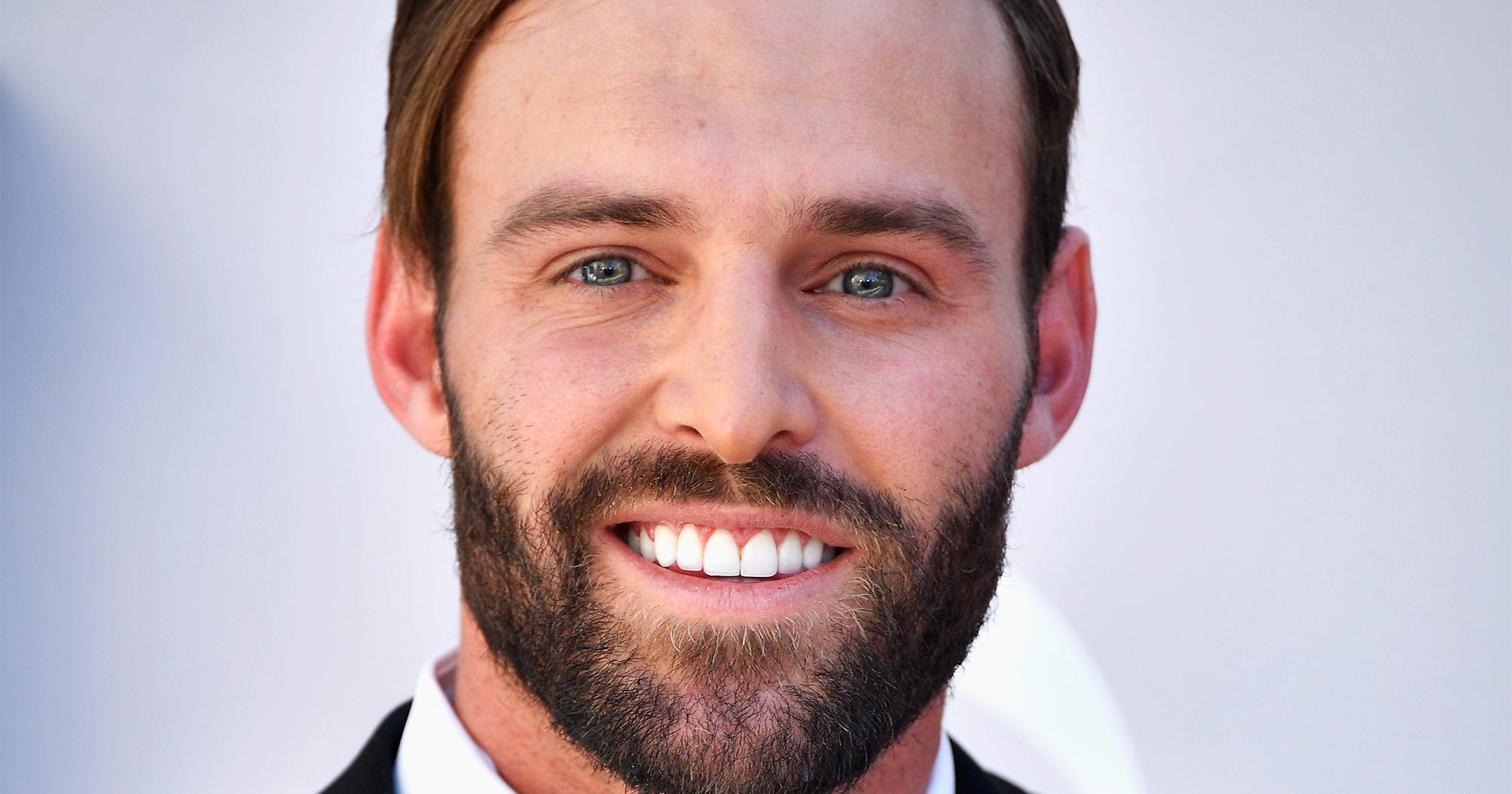 Robby Bachelor In Paradise Canceled Twitter Reaction