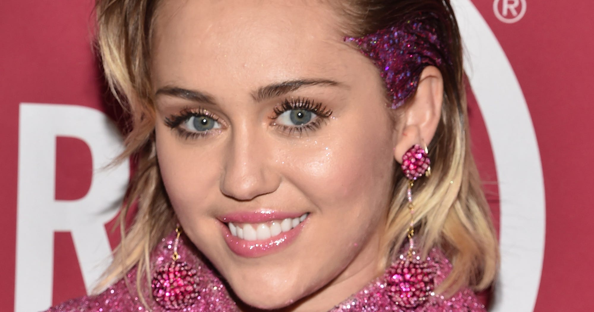 Miley Cyrus Bloody Cat Attack