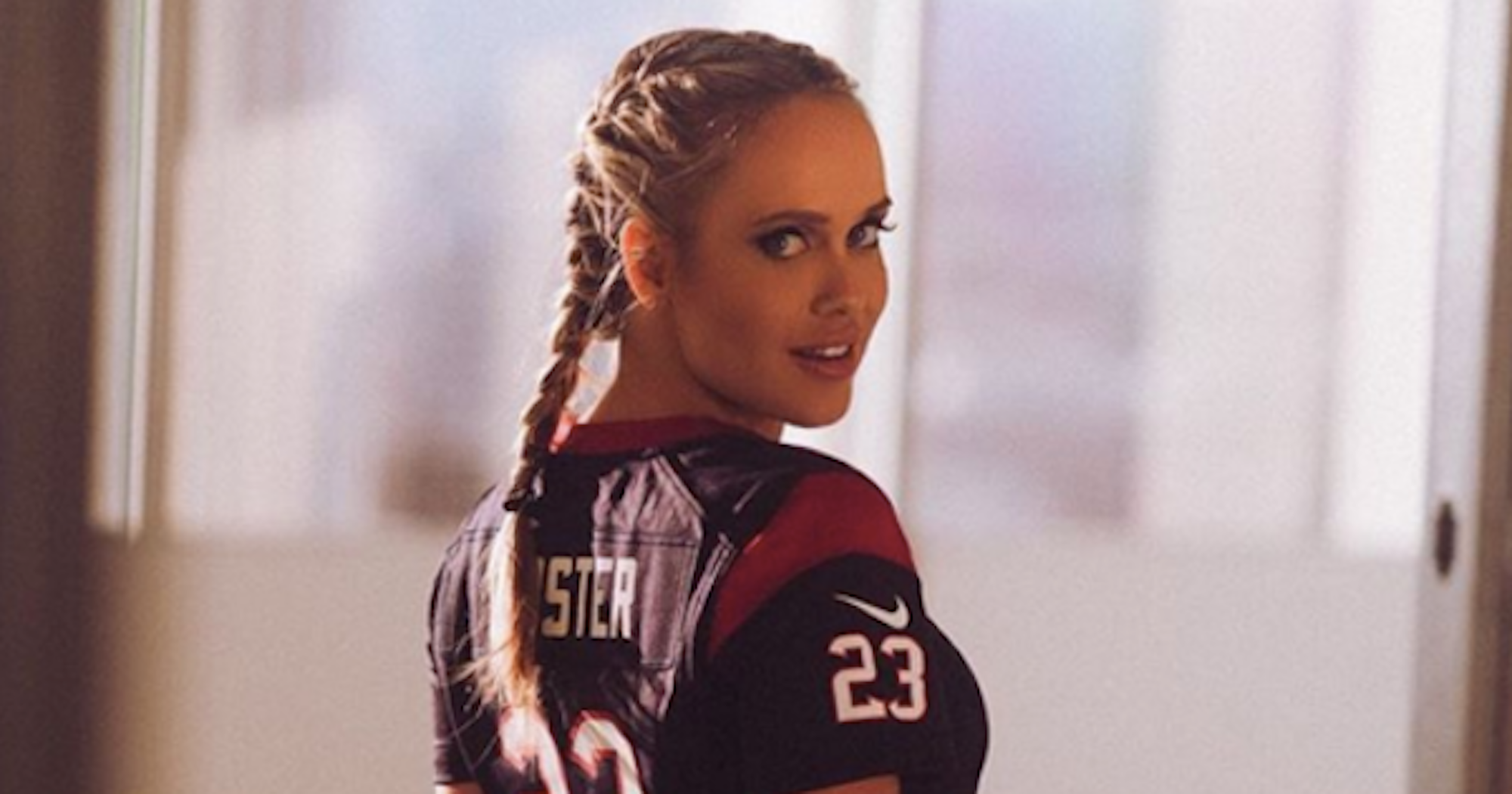 Katie May Social Media Star Dies Stroke