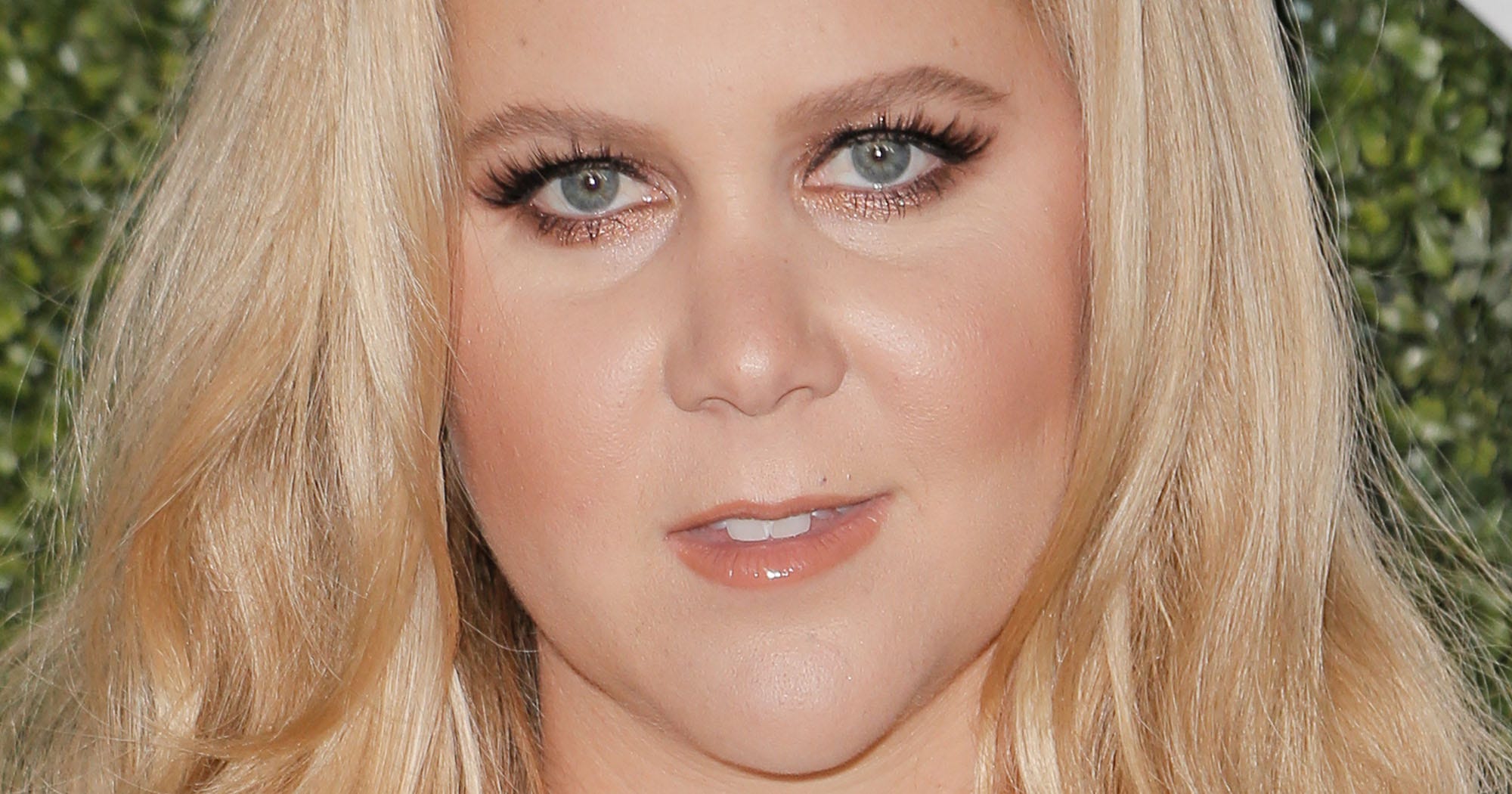 Amy Schumer Hanukkah Song Childhood Video