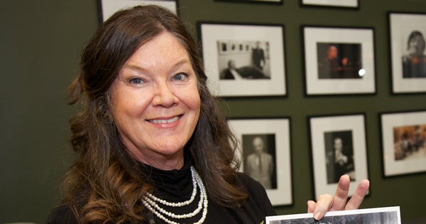 To Kill A Mockingbird Actress Go Set A Watchman Reading