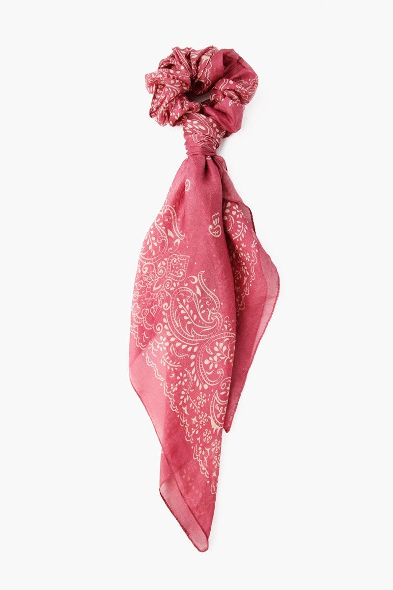 Cute Scrunchies For Women Because The Trend Is Back