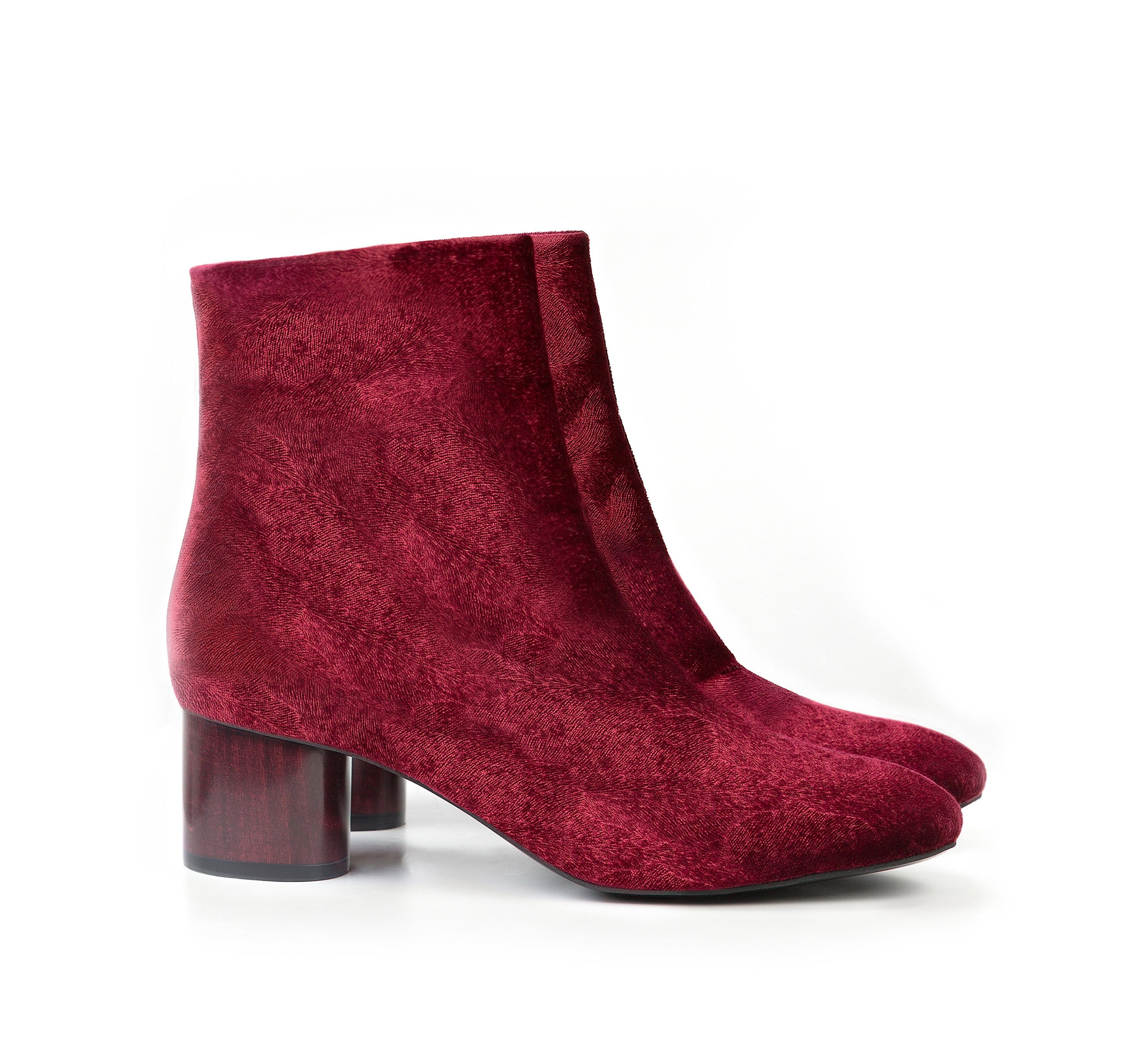 Sydney Brown + Low Ankle Boot Wine Velvet